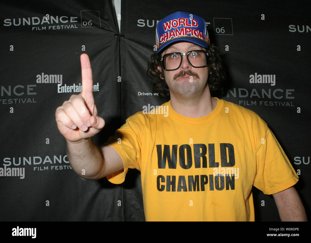 Judah Friedlander arrives at the premiere of "The Darwin Awards" at the ...