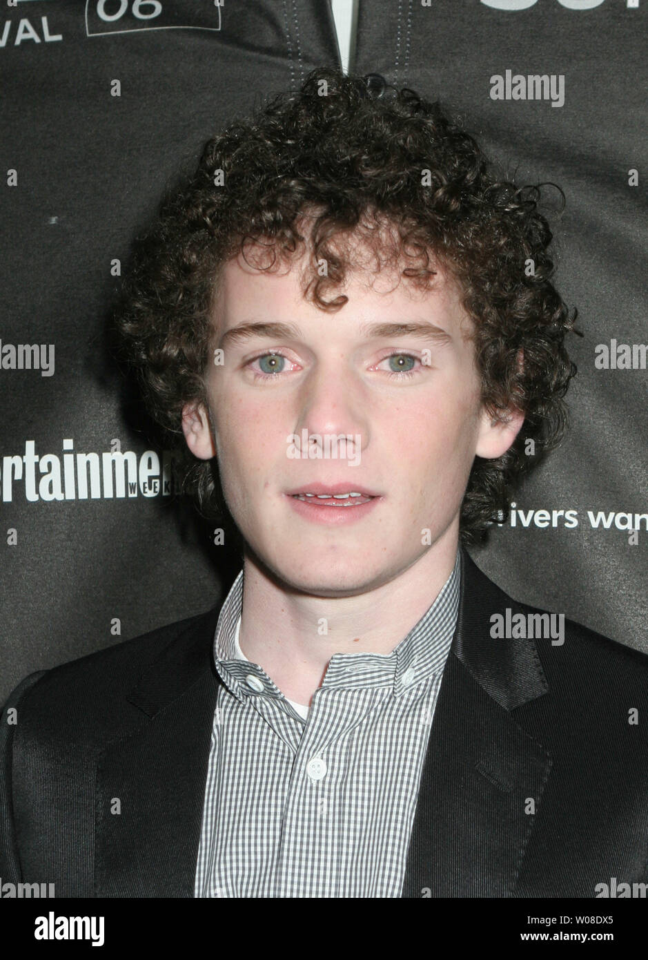 Composer Aaron Zigman arrives at the premiere of "Alpha Dog" at the ...