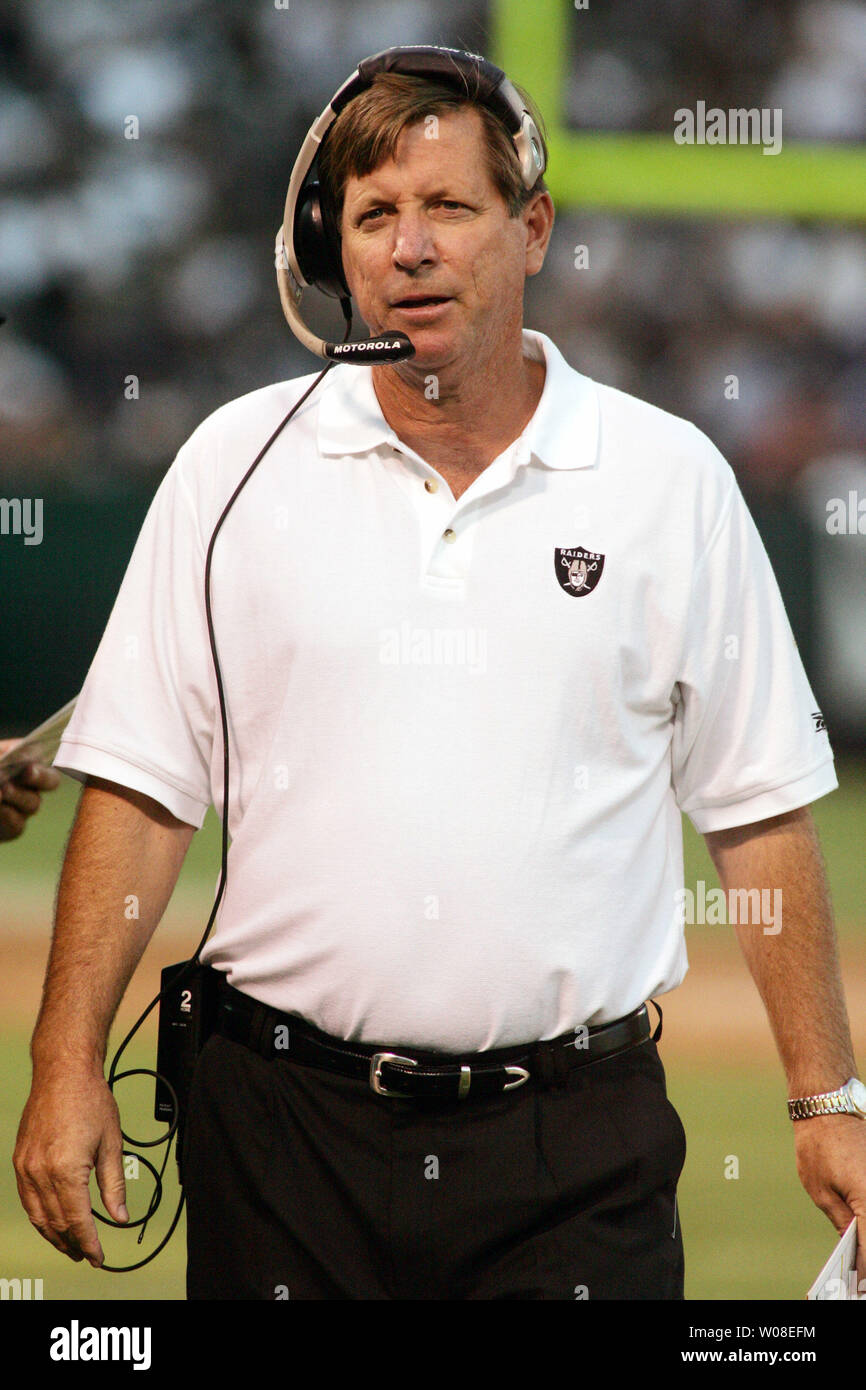 Oakland raiders coach norv turner hi-res stock photography and images ...