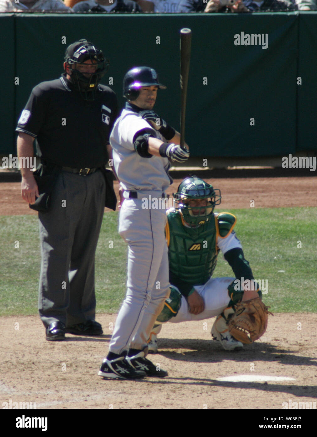 Ichiro 2004 hi-res stock photography and images - Alamy