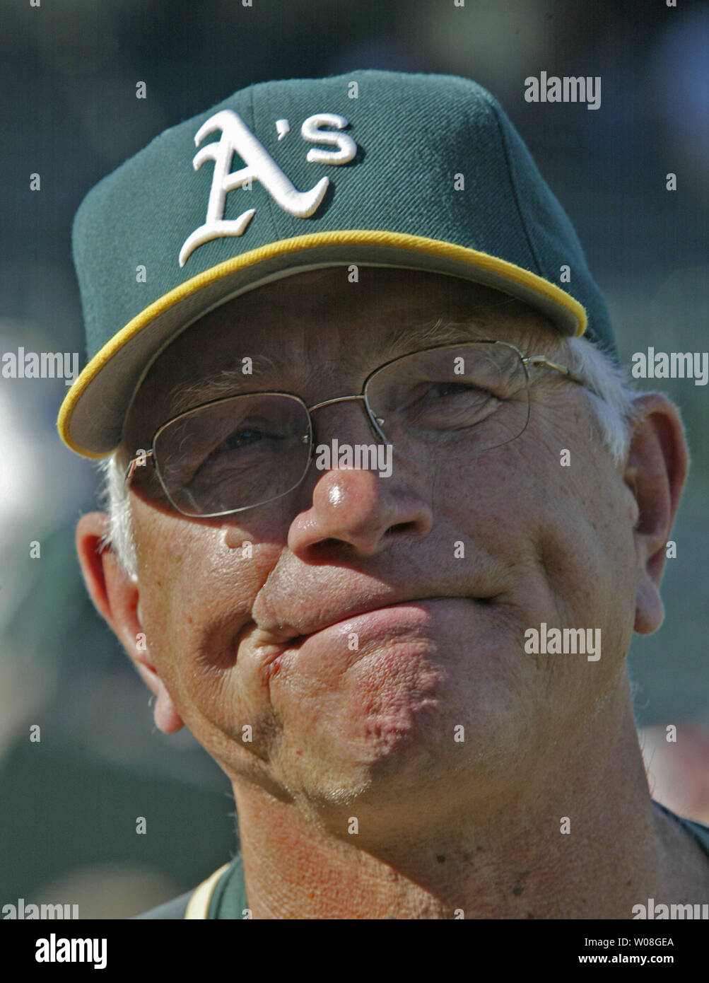 Oakland Athletics Manager Ken Macha talks to the press before the first ...