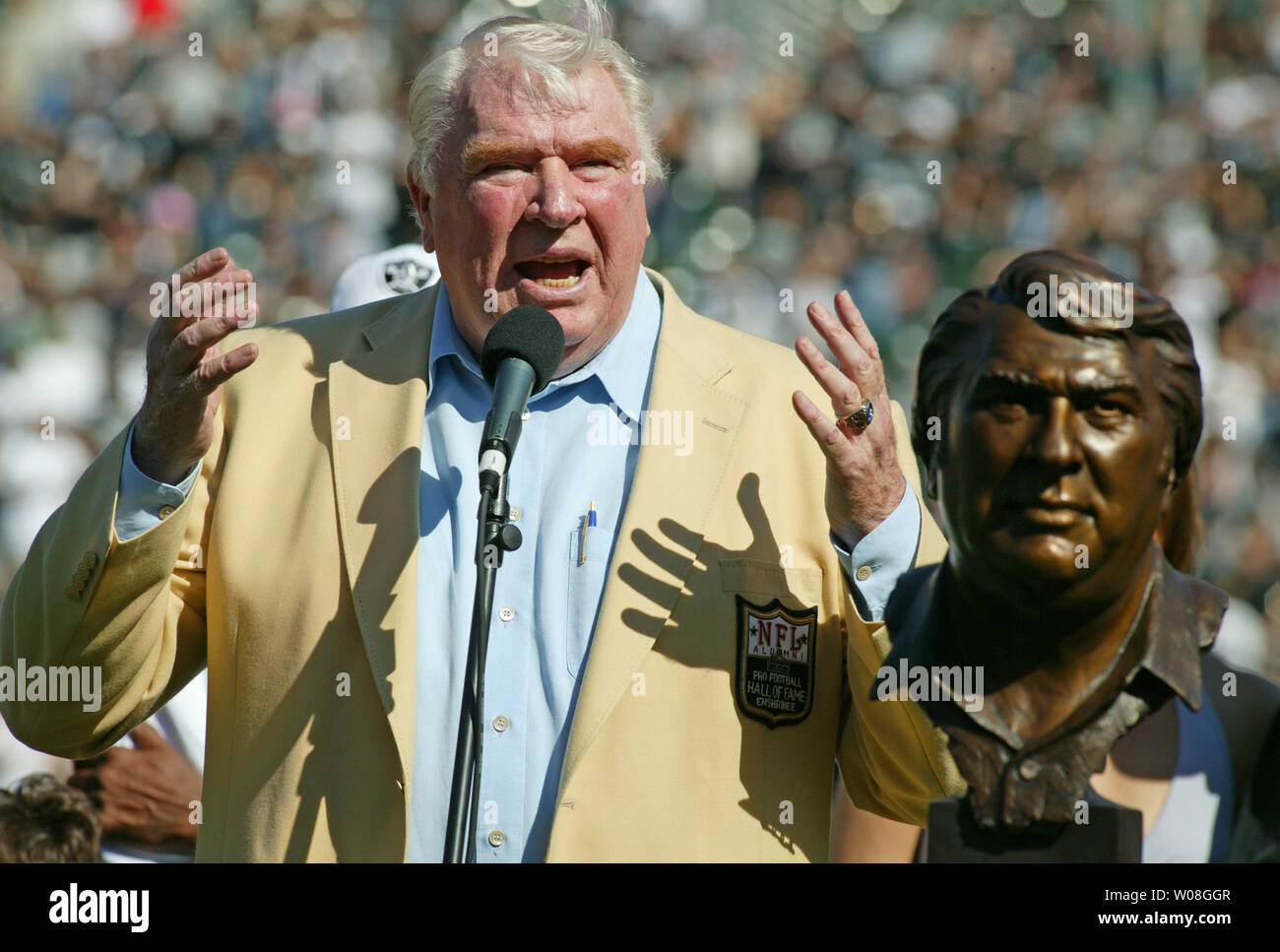 Former Raiders coach, broadcaster, and now Hall of Famer John Madden ...