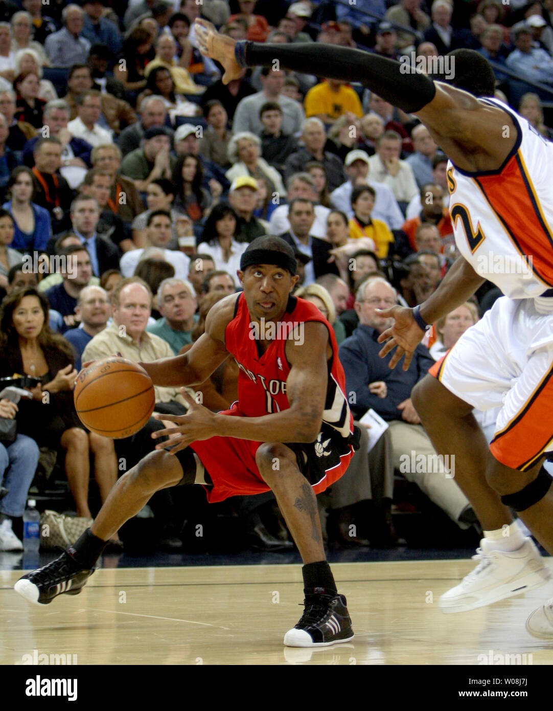 T j ford raptors warriors hi-res stock photography and images - Alamy