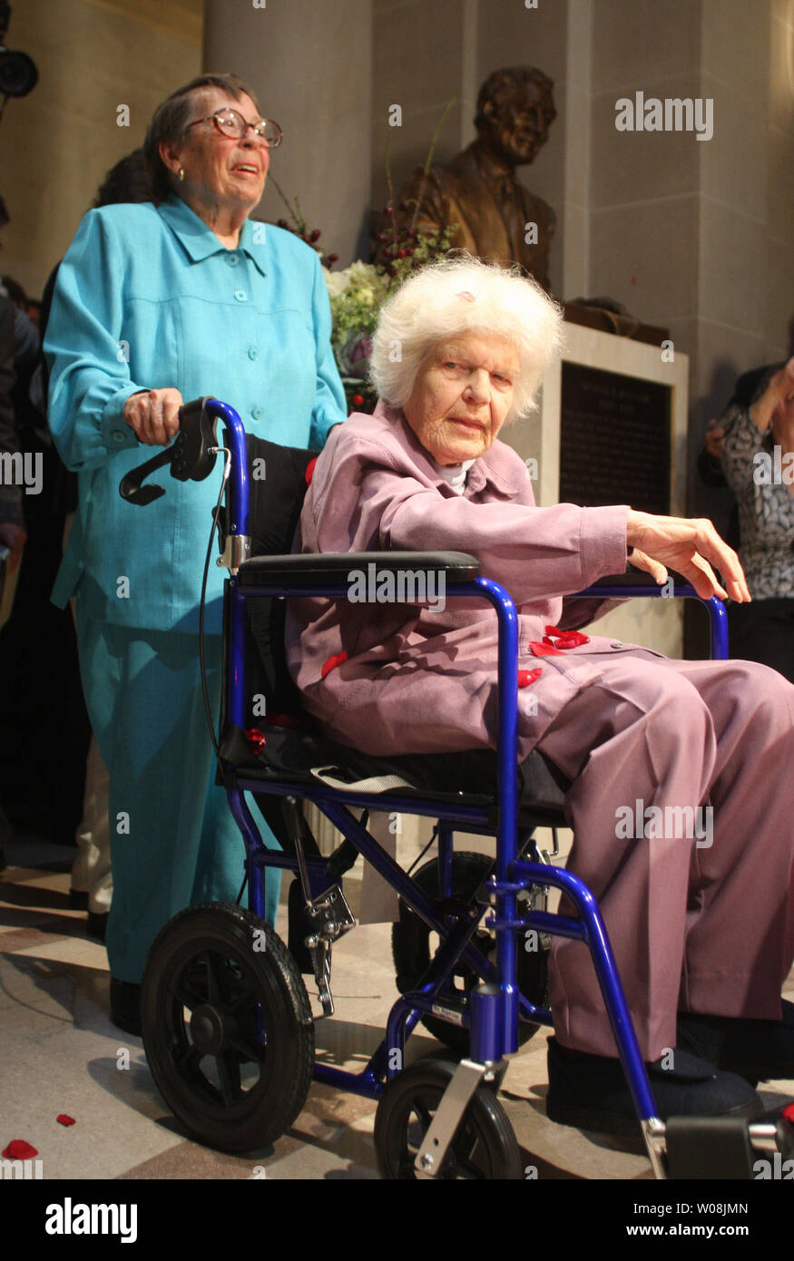 Del martin phyllis lyon hi-res stock photography and images - Alamy