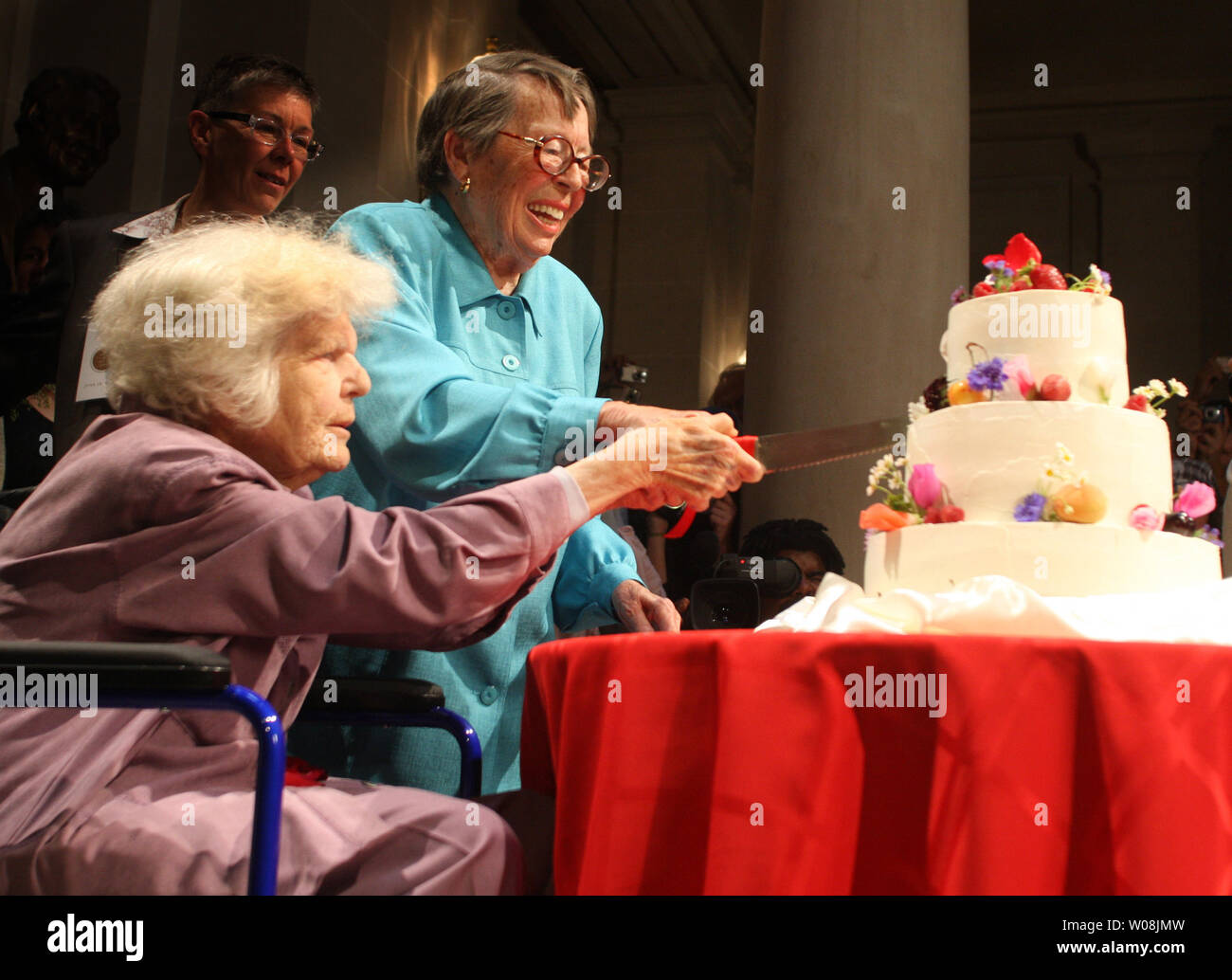 Del martin phyllis lyon hi-res stock photography and images - Alamy