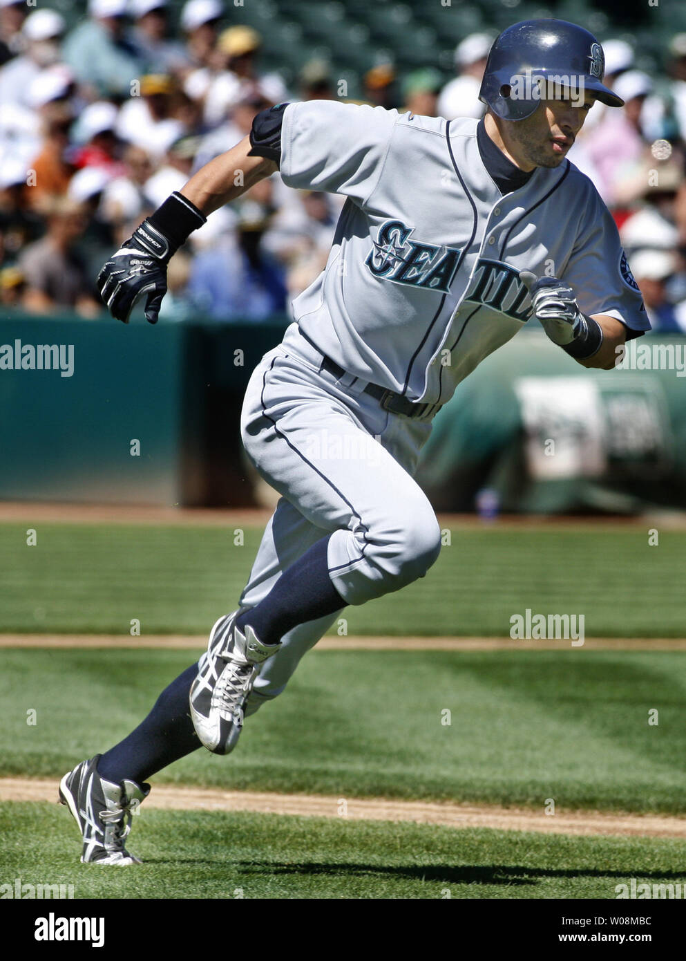 Seattle mariners ichiro suzuki after hi-res stock photography and ...