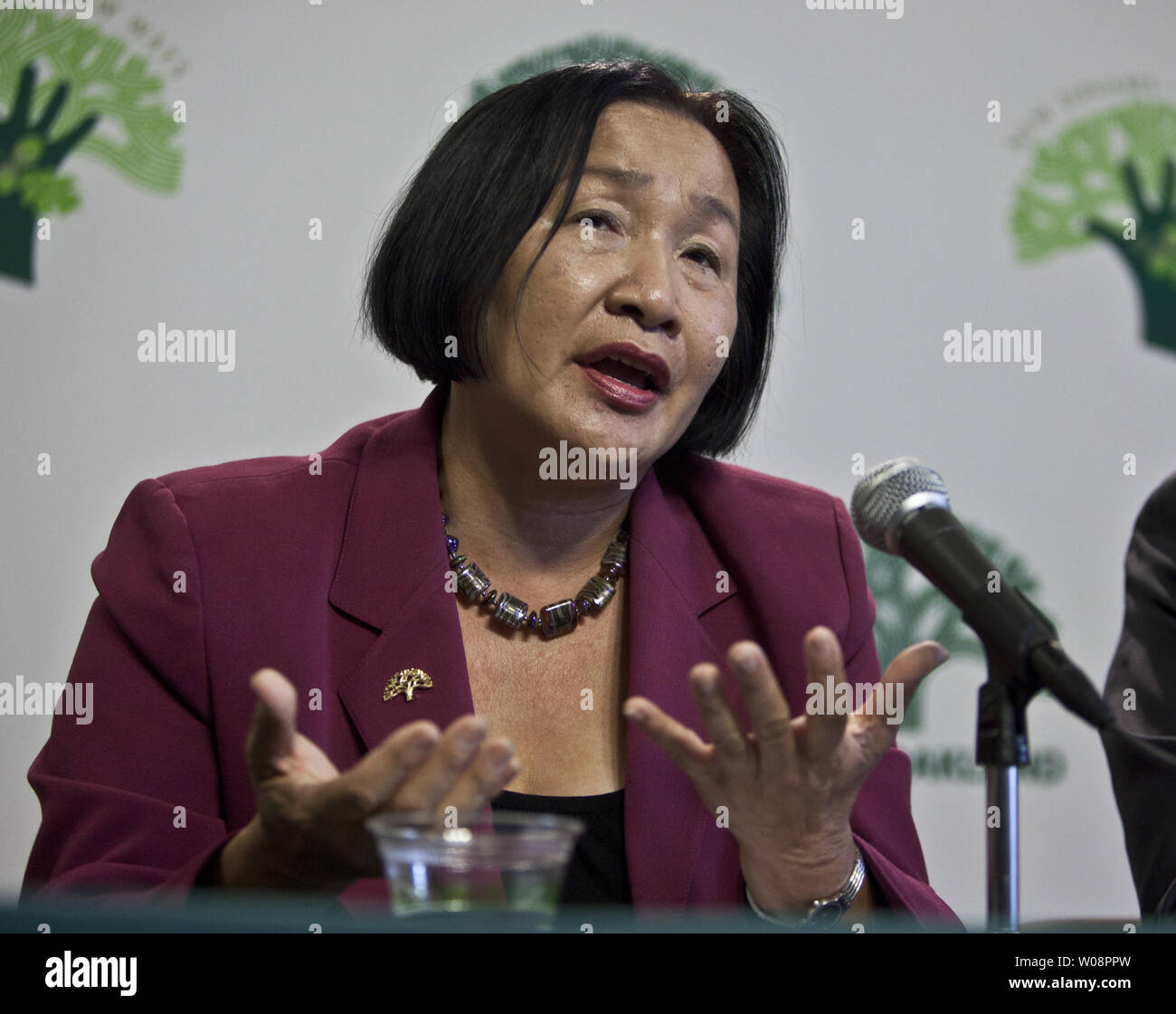 Jean quan hi-res stock photography and images - Alamy