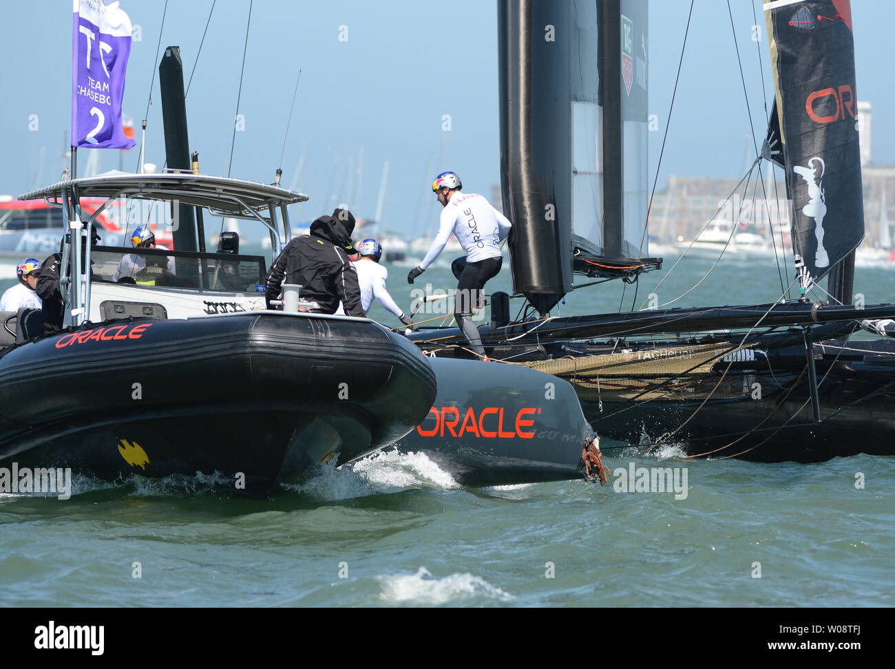 Start boat hi-res stock photography and images - Alamy