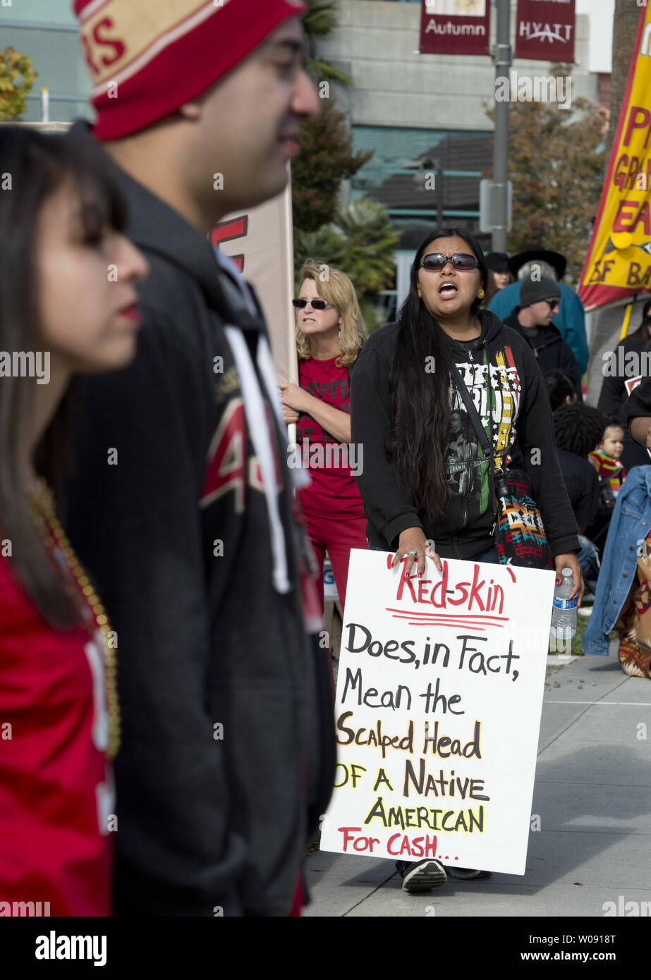 Nfl native americans hi-res stock photography and images - Alamy