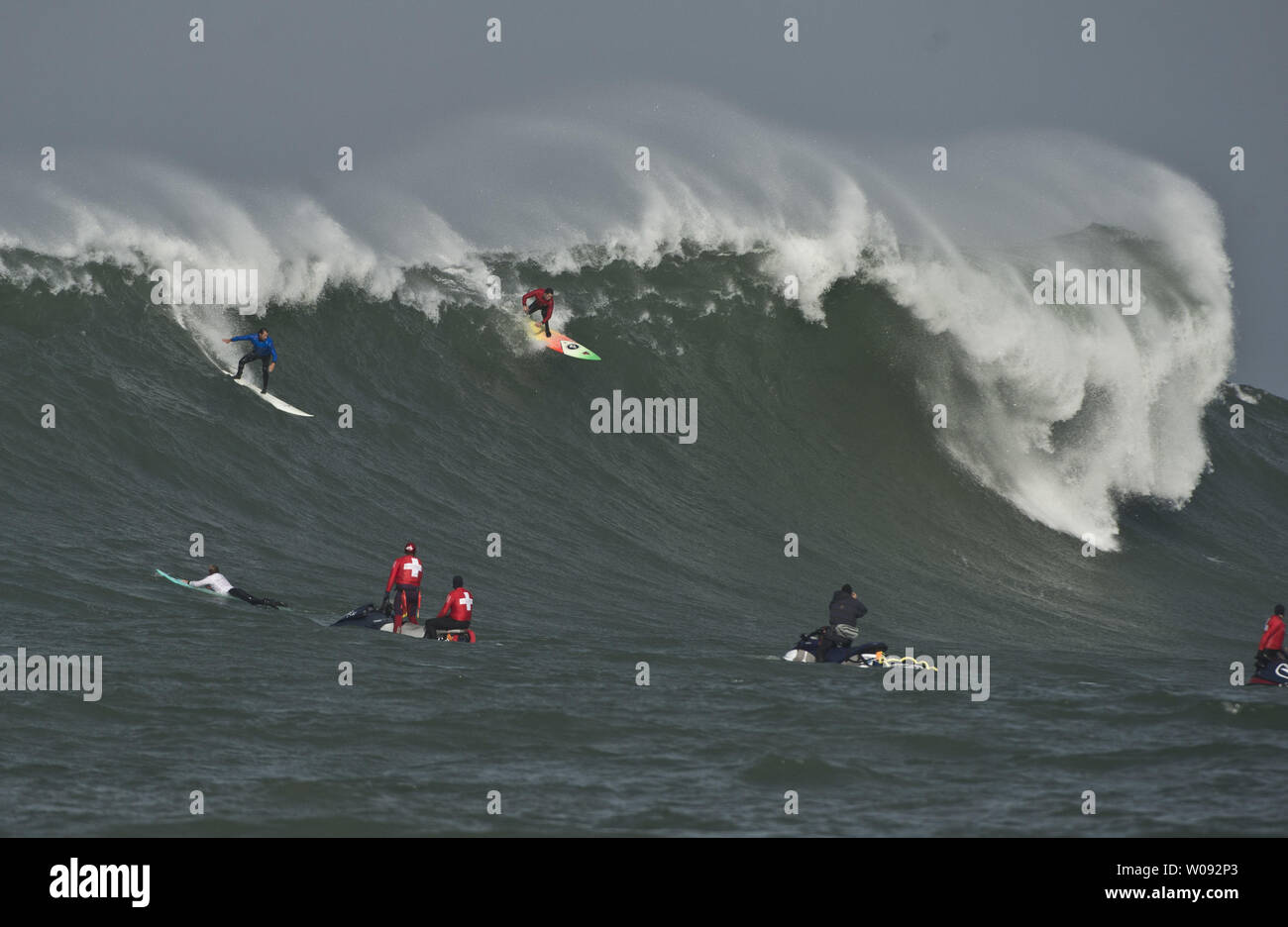 Titans blue hi-res stock photography and images - Alamy