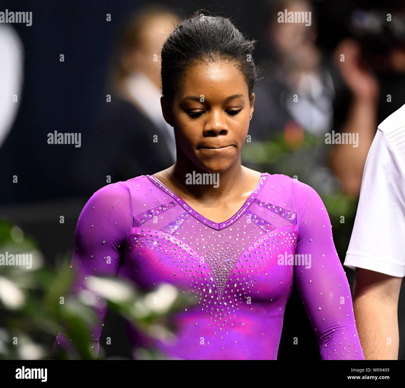 Gabrielle douglas olympic trials 2016 hi-res stock photography and ...
