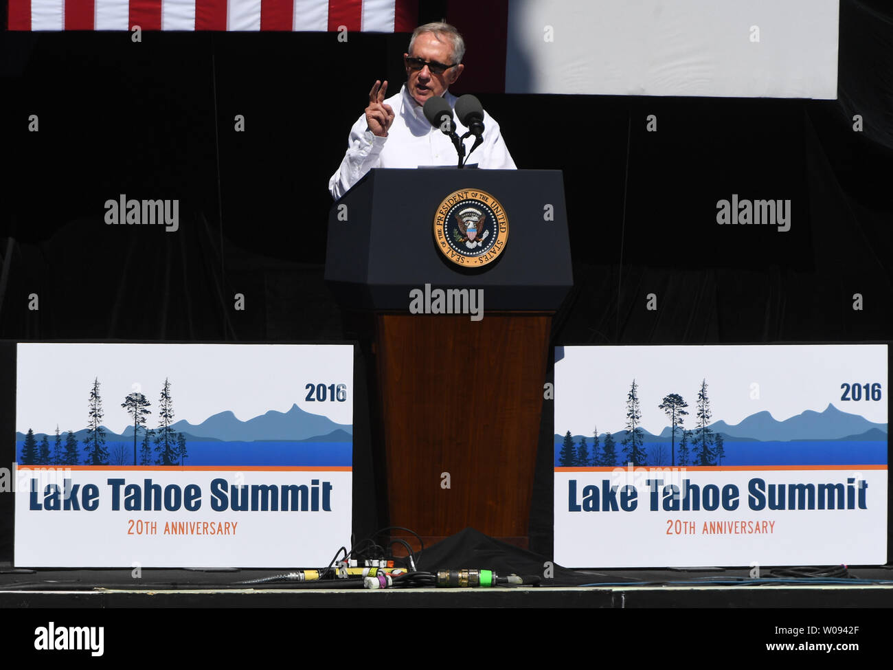 Senator Harry Reid (D-NV) speaks at the 20th annual Lake Tahoe Summit ...