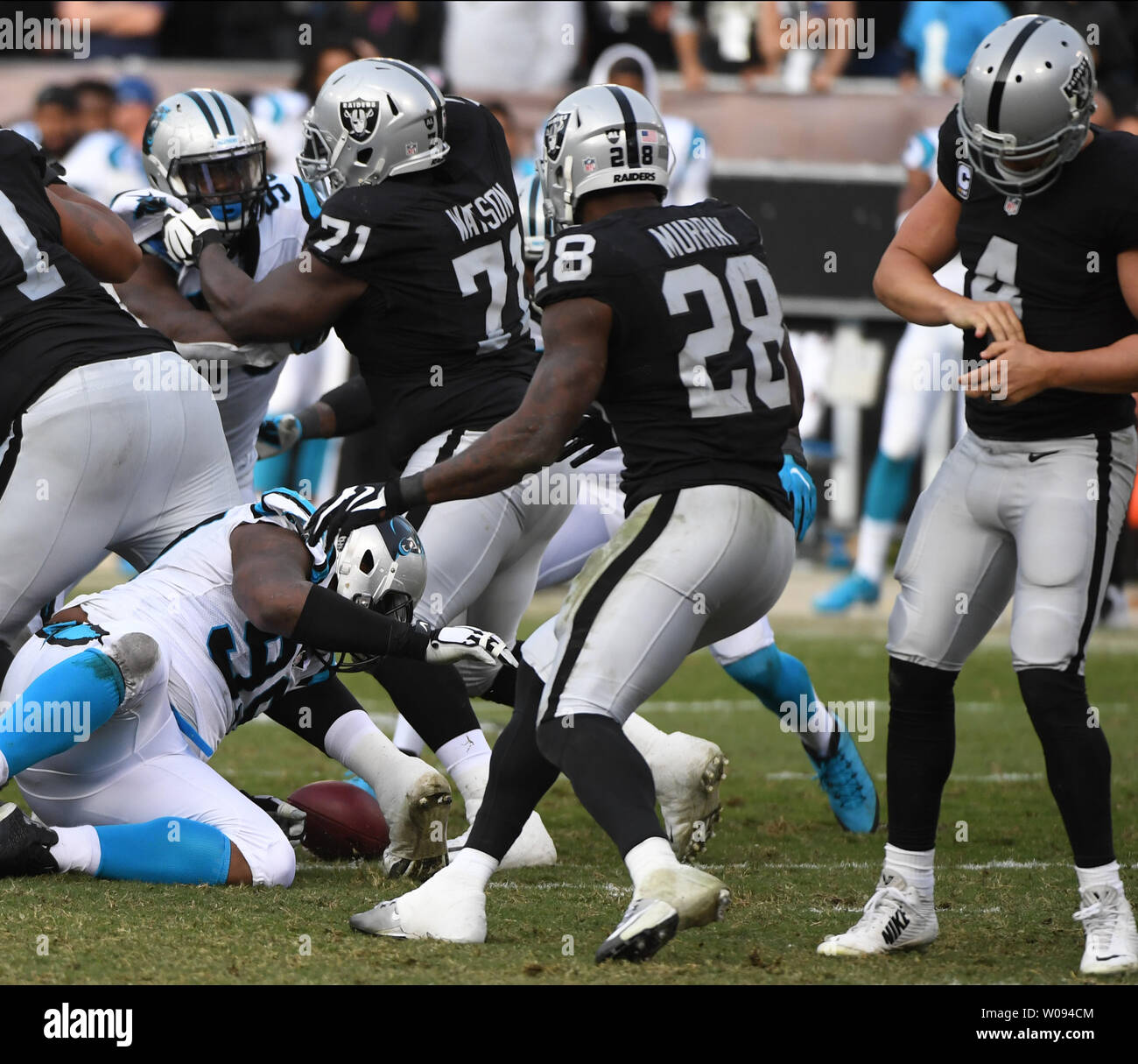 Fumbled snap hi-res stock photography and images - Alamy