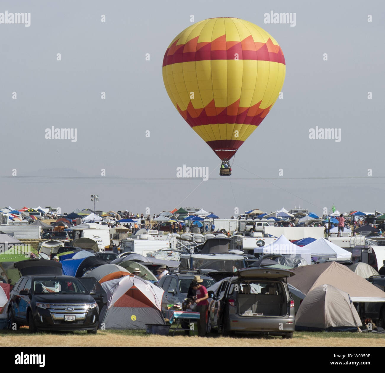 Balloon eclipse hi-res stock photography and images - Alamy