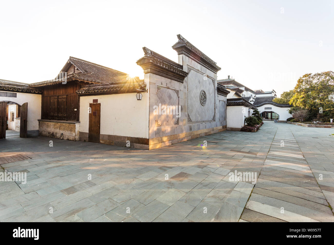 traditional chinese vintage residence exterior Stock Photo - Alamy