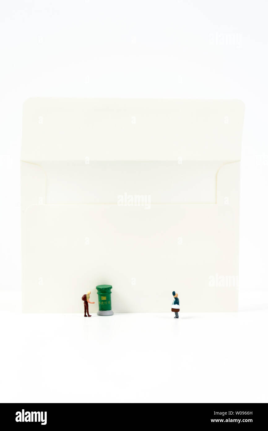 People bus line Cut Out Stock Images & Pictures - Alamy