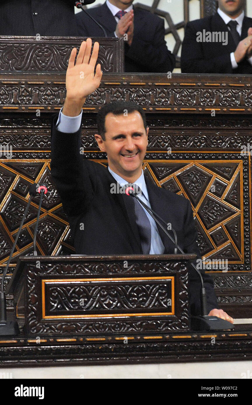 Conduct an investigation hi-res stock photography and images - Alamy