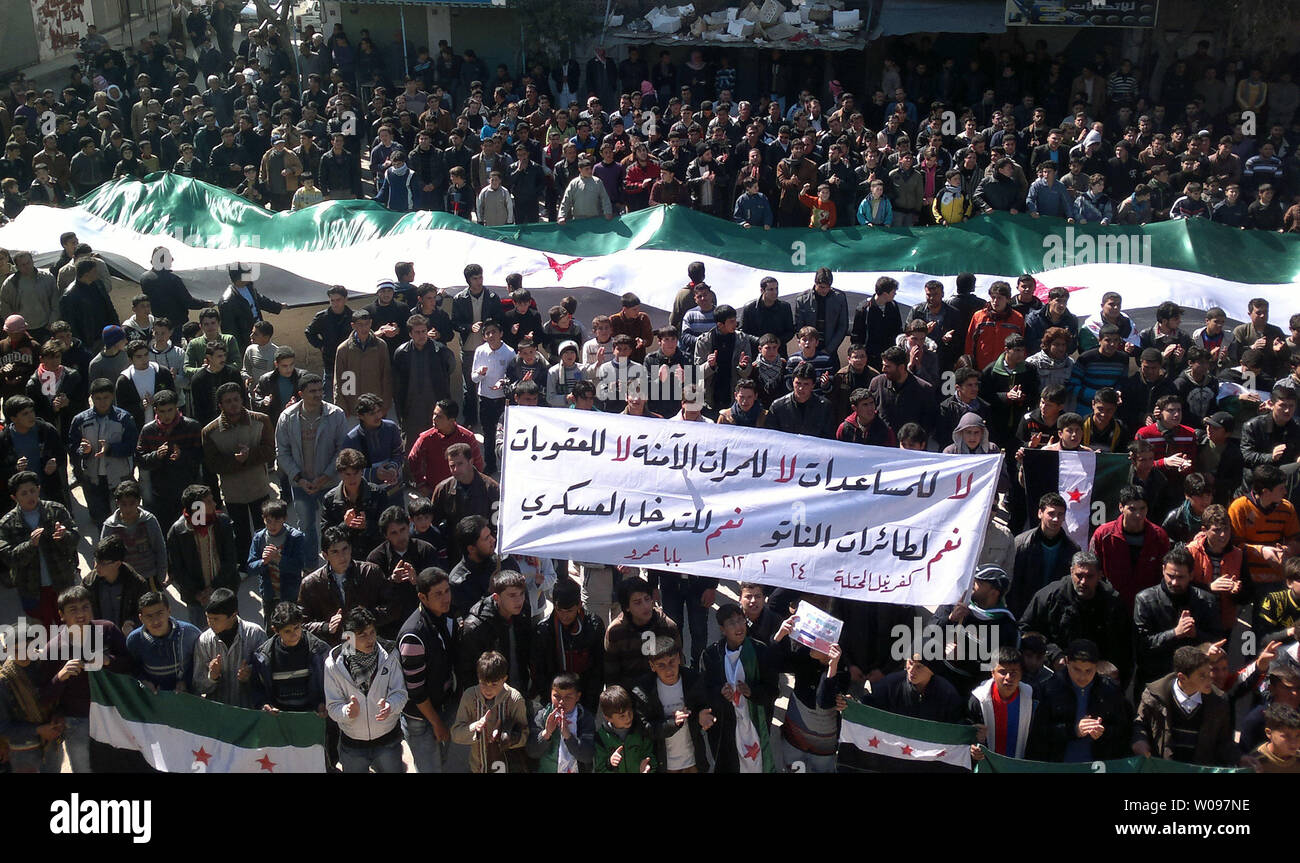 Syrian rebel flag hi-res stock photography and images - Alamy