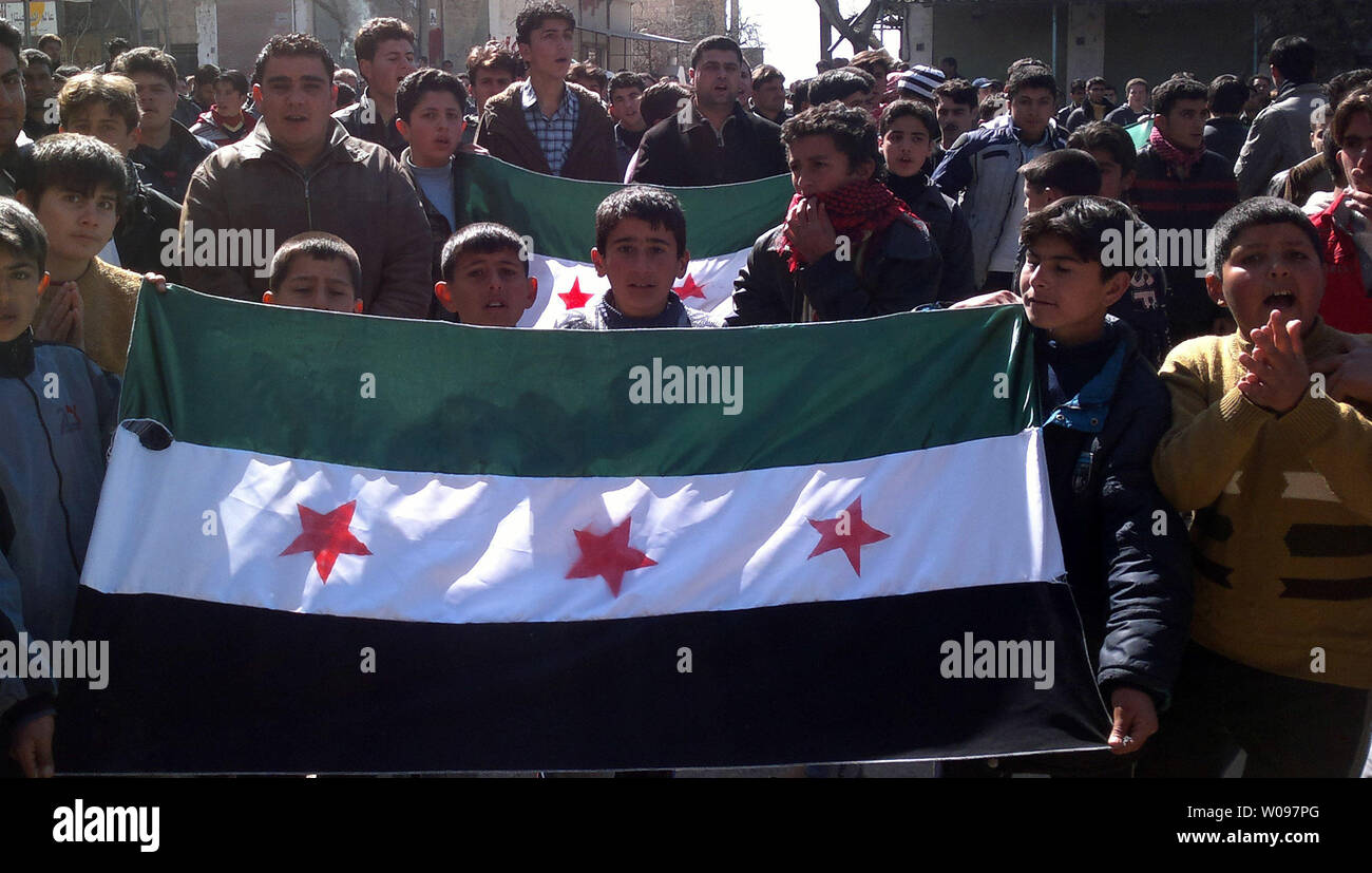 Syrian rebel flag hi-res stock photography and images - Alamy