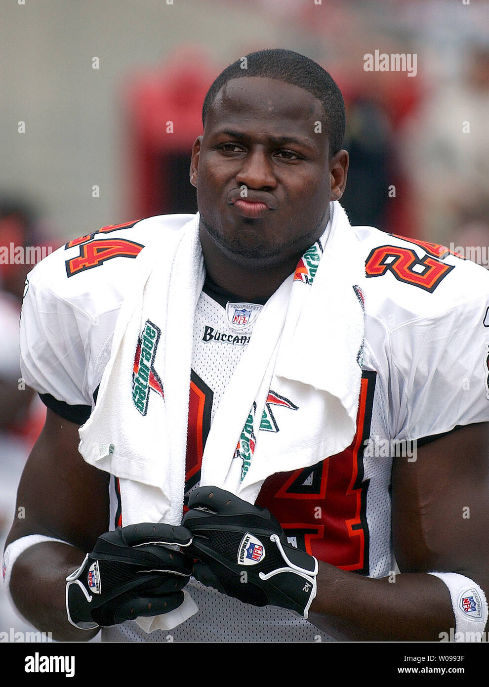 Raymond henry williams hi-res stock photography and images - Alamy