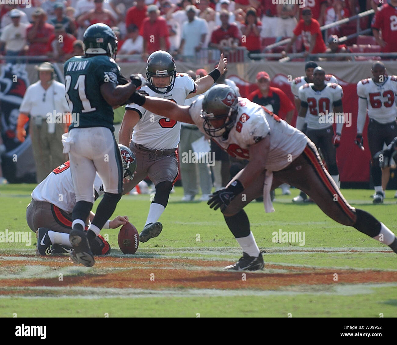 Anthony dexter hi-res stock photography and images - Alamy