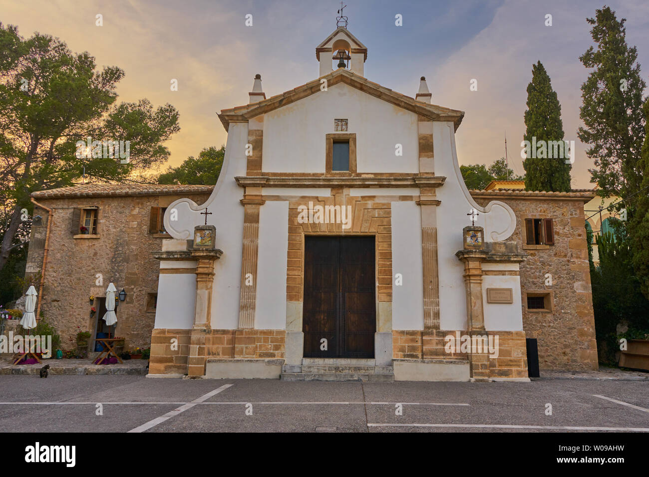 Pollensa village in majorca hi-res stock photography and images - Alamy