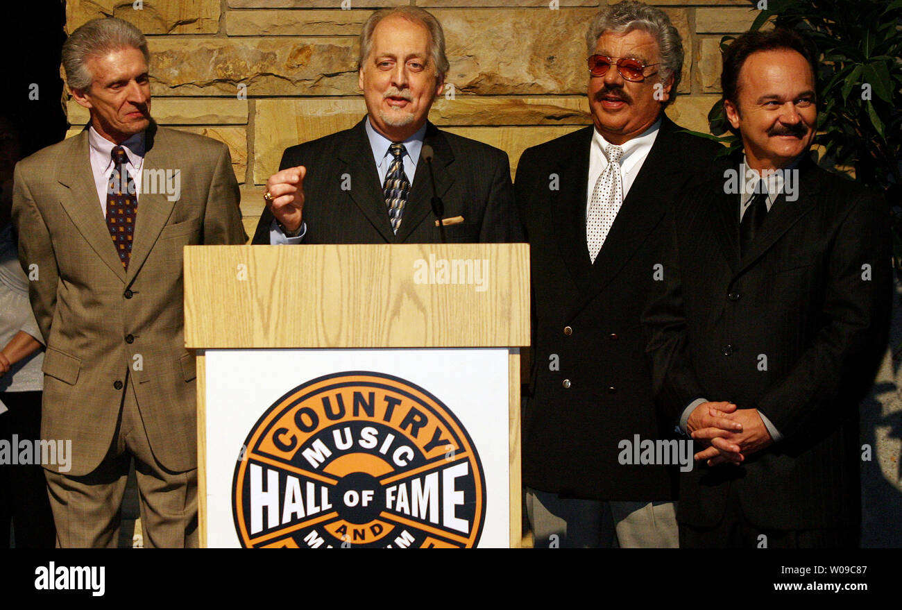 The statler brothers hi-res stock photography and images - Alamy