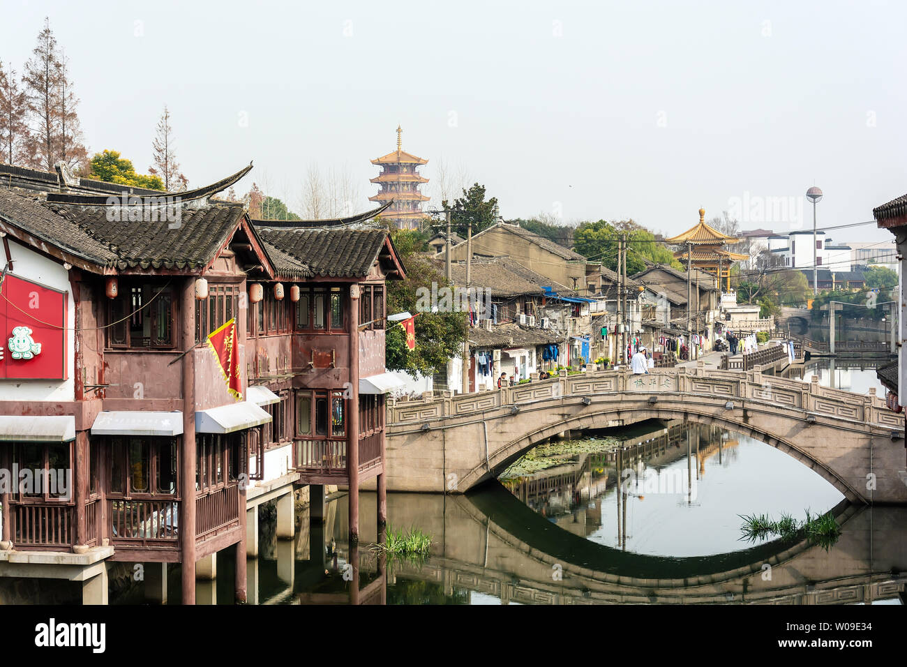 Qibao ancient town shanghai china hi-res stock photography and images ...