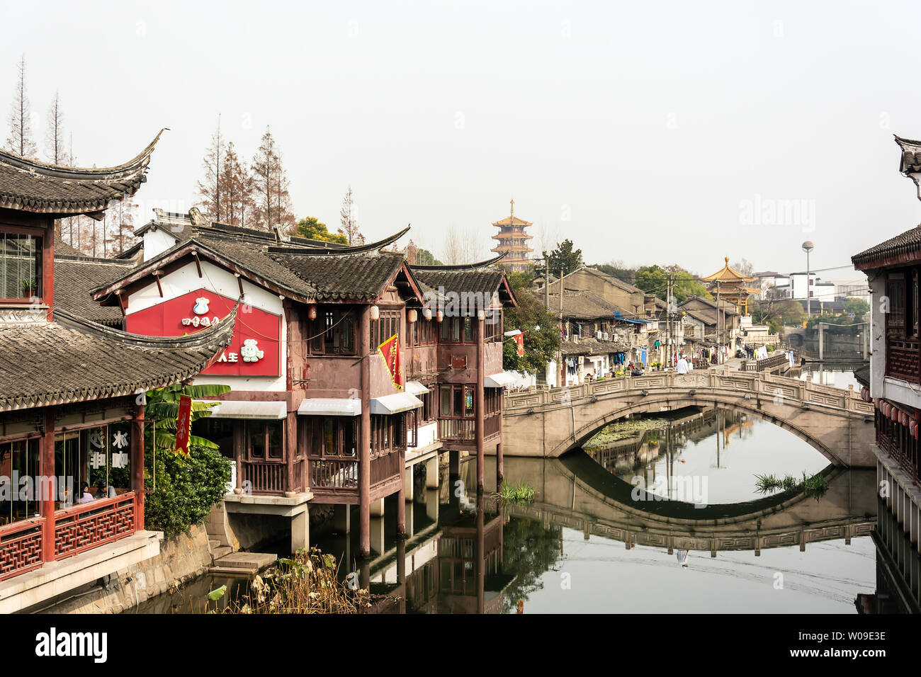 Qibao ancient town hi-res stock photography and images - Alamy