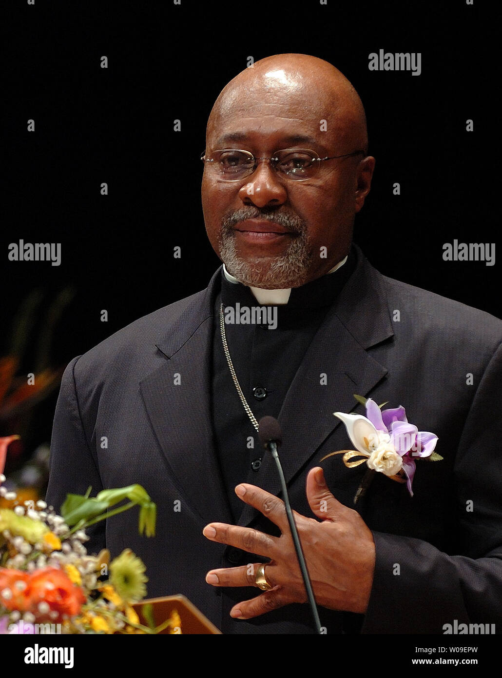 Coordinated universal hi-res stock photography and images - Alamy