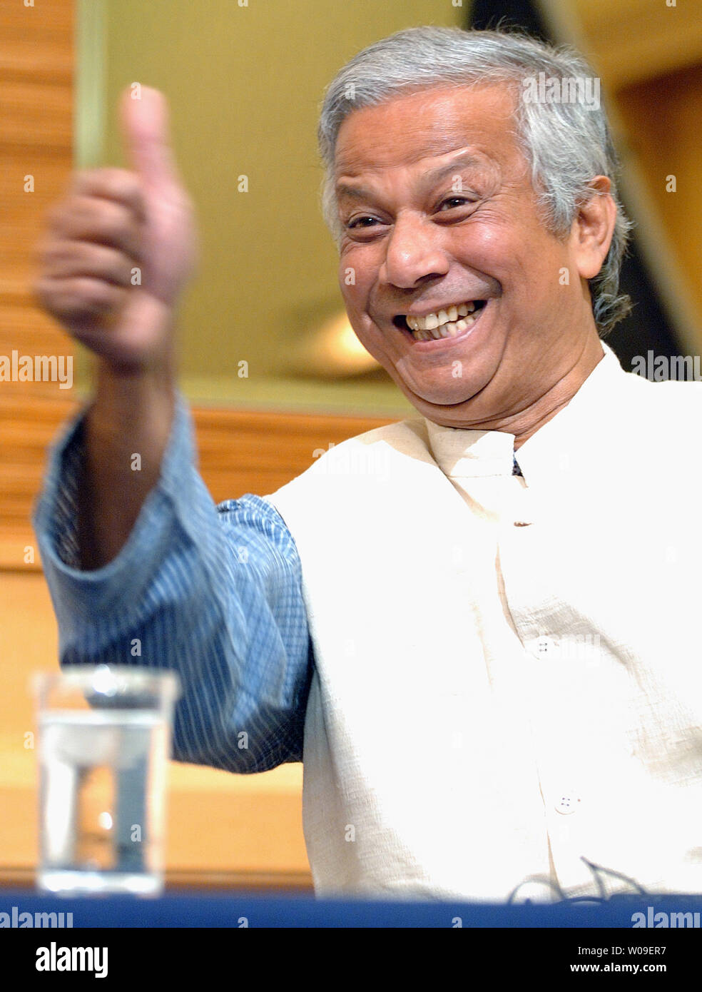 Grameen bank in bangladesh hi-res stock photography and images - Alamy