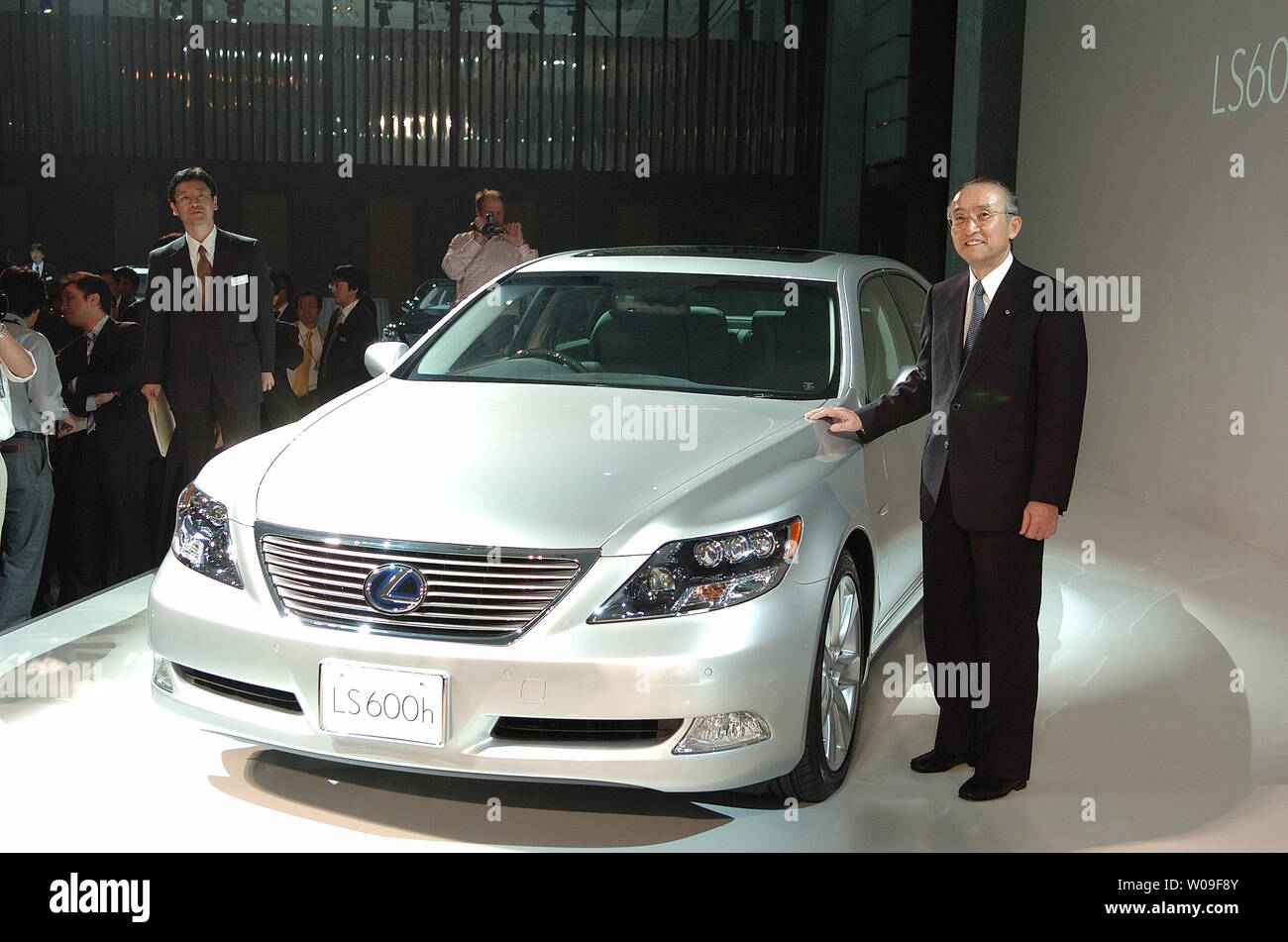 President of Toyota Motor Corporation, Katsuaki Watanabe, announces the ...