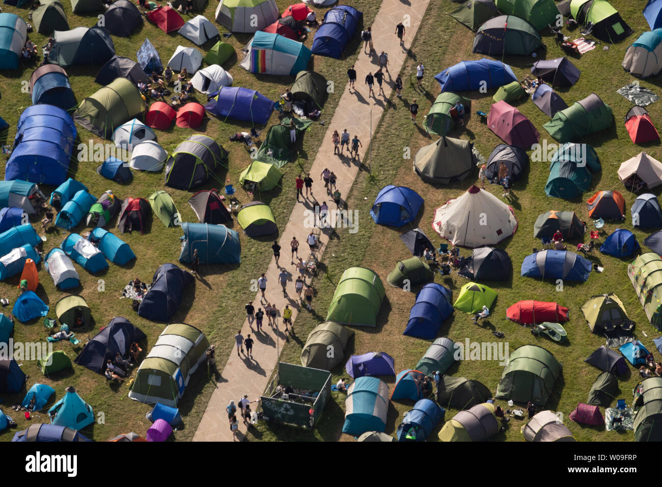 An aerial view camping site on day glastonbury festival farm hi-res ...