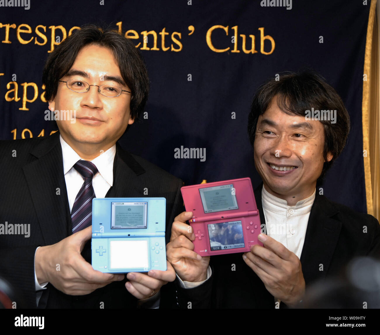 Satoru iwata hi-res stock photography and images - Alamy