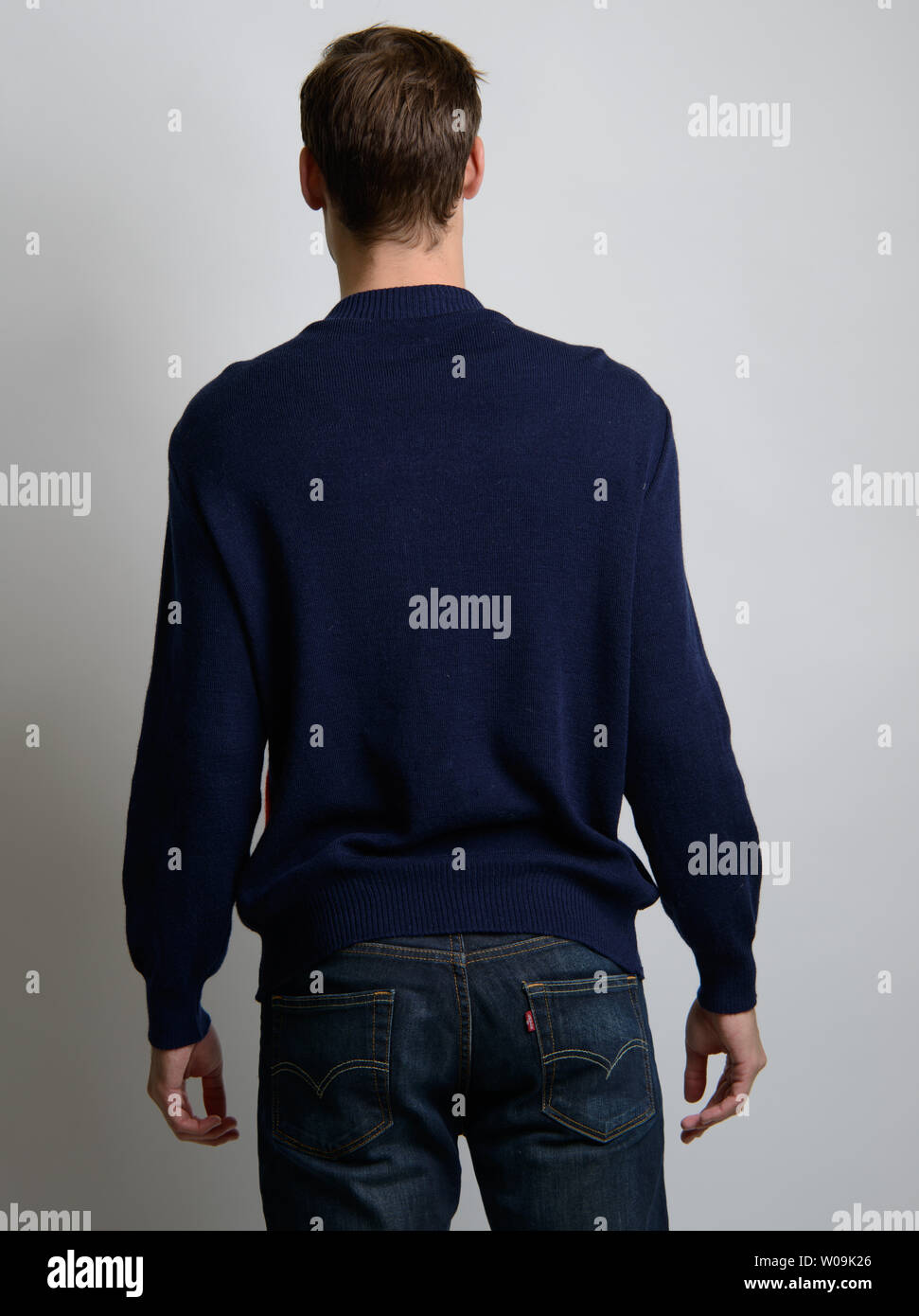 Male model profile hi-res stock photography and images - Alamy