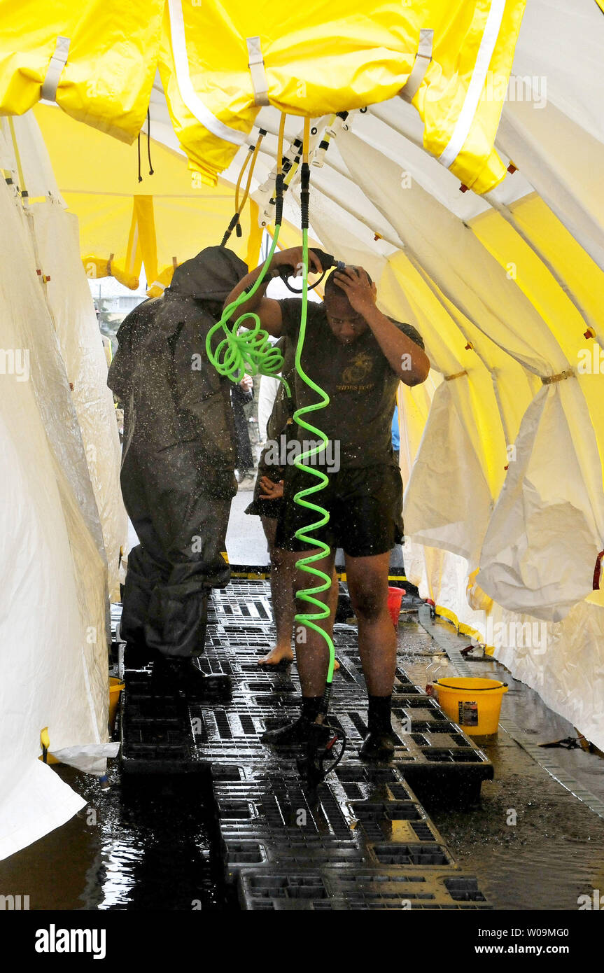 Conduct decontamination hi-res stock photography and images - Alamy