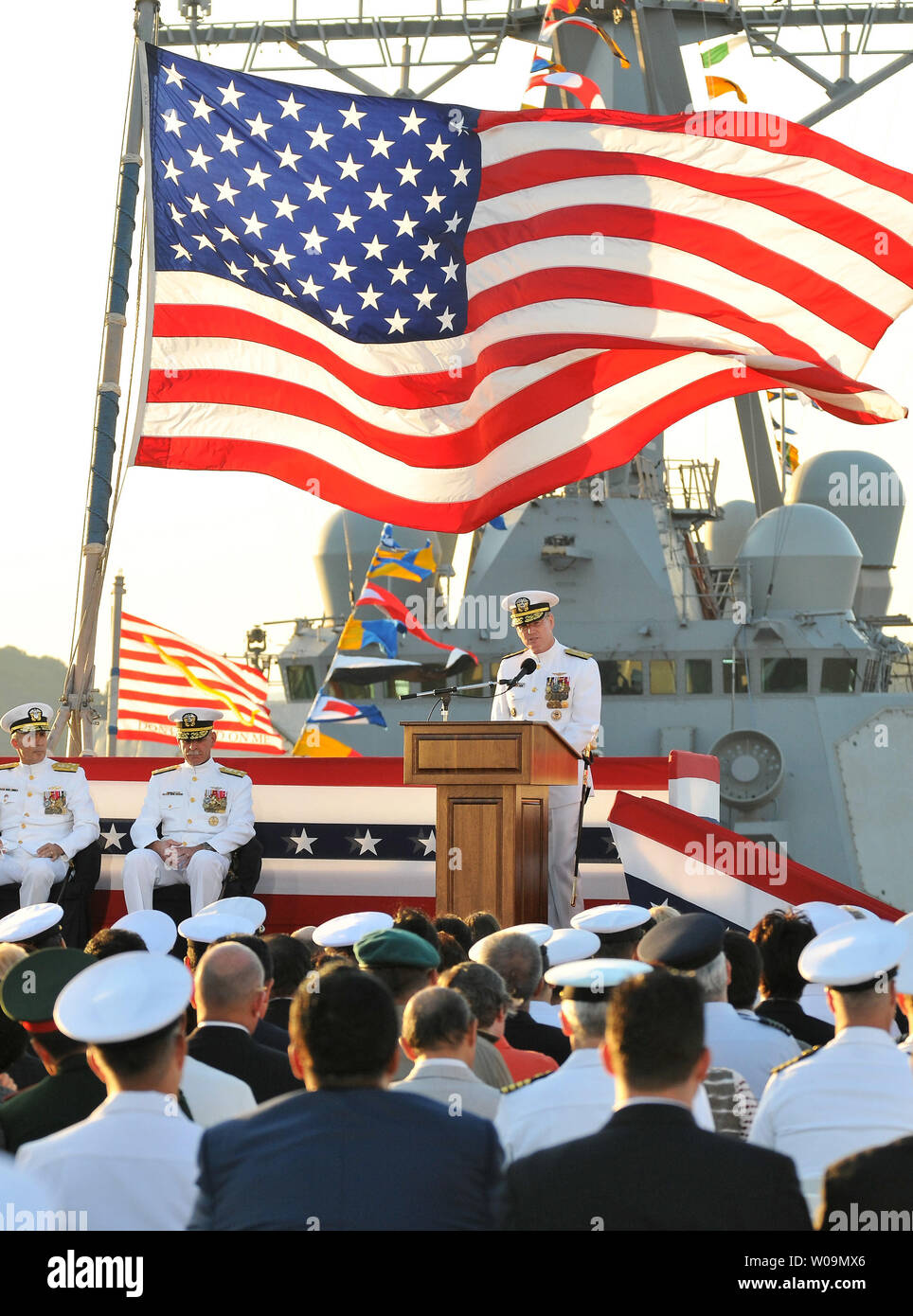 Vice Admiral Scott H. Swift new commander of U.S. Seventh Fleet (R ...
