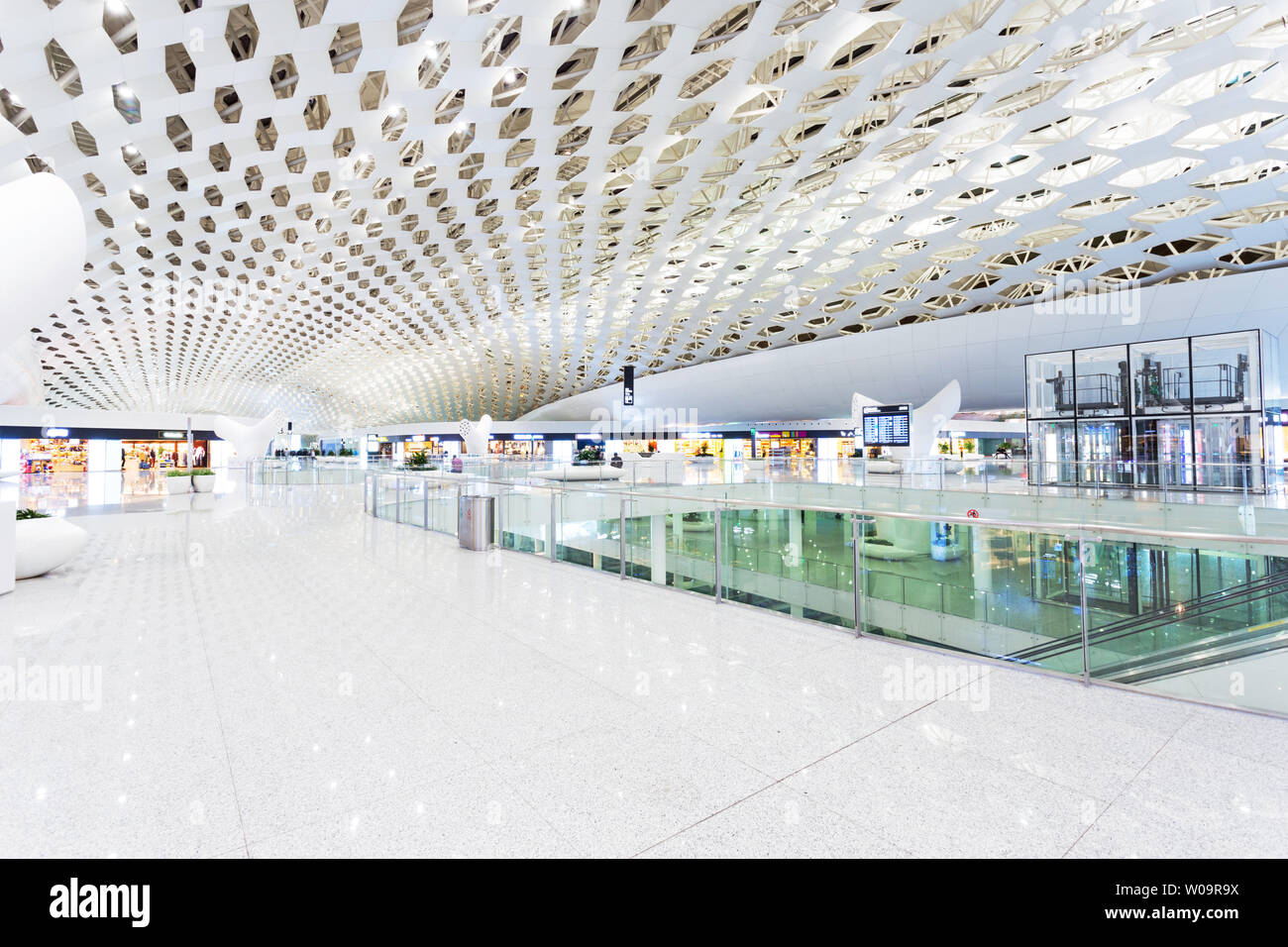 Modern airport terminal room Stock Photo - Alamy