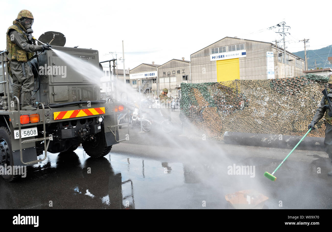 Nuclear biological chemical unit hi-res stock photography and images ...