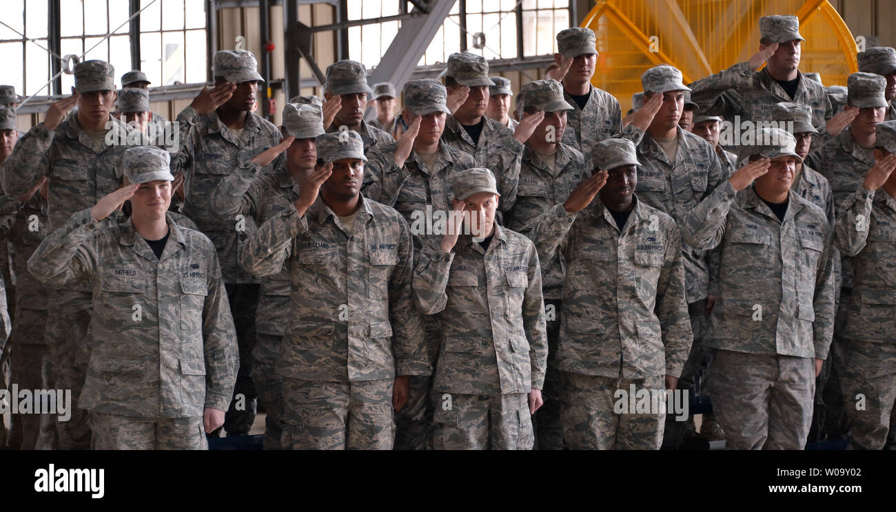Member of U.S. Forces Japan salute a change of command ceremony at ...