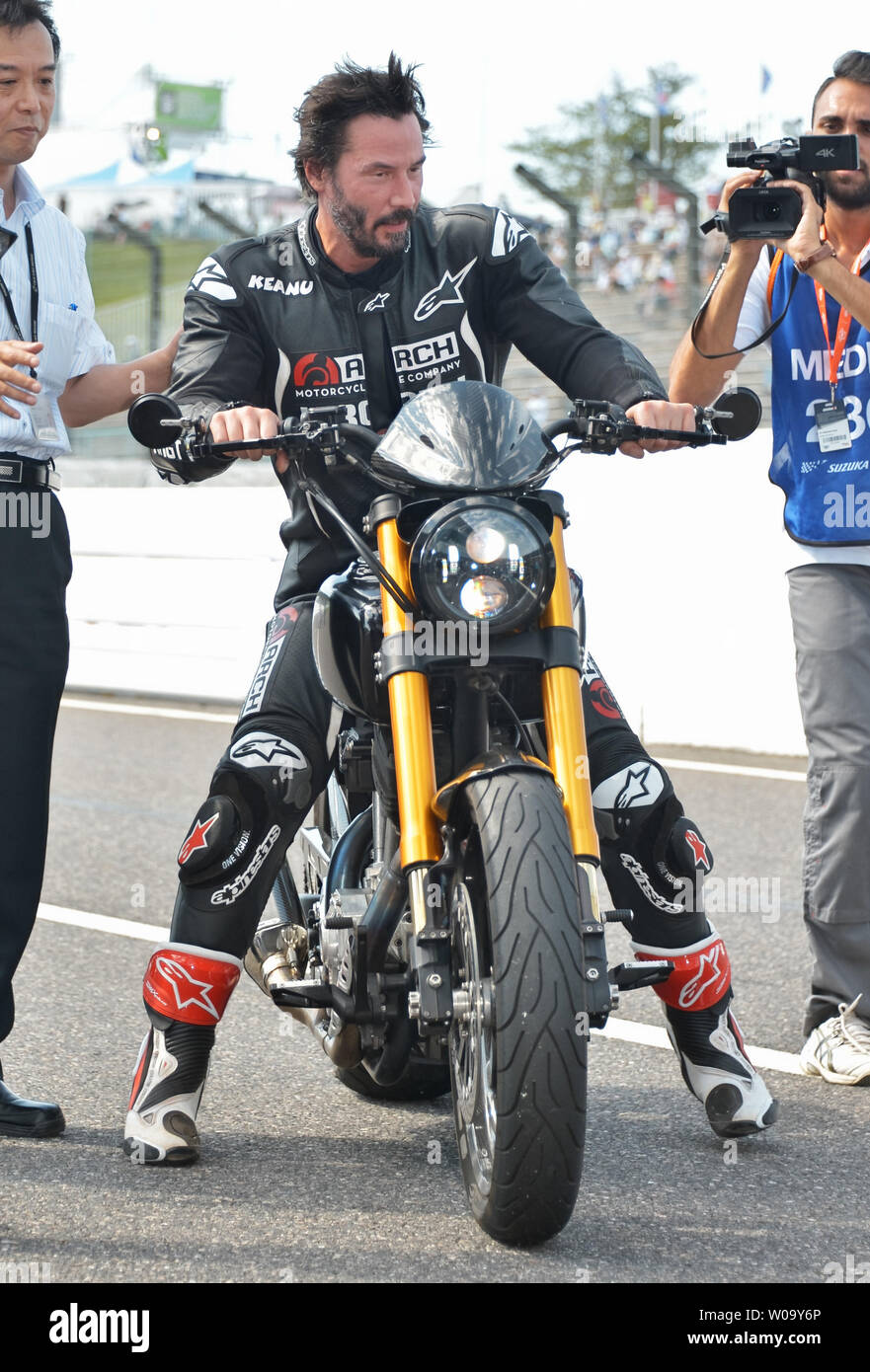 Keanu reeves motorcycle hi-res stock photography and images - Alamy