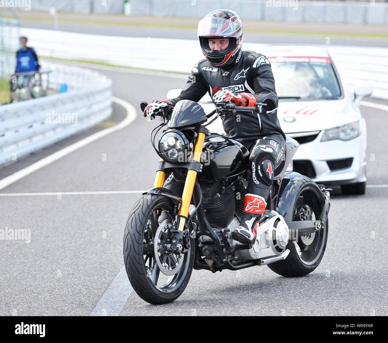 Keanu reeves motorcycle hi-res stock photography and images - Alamy