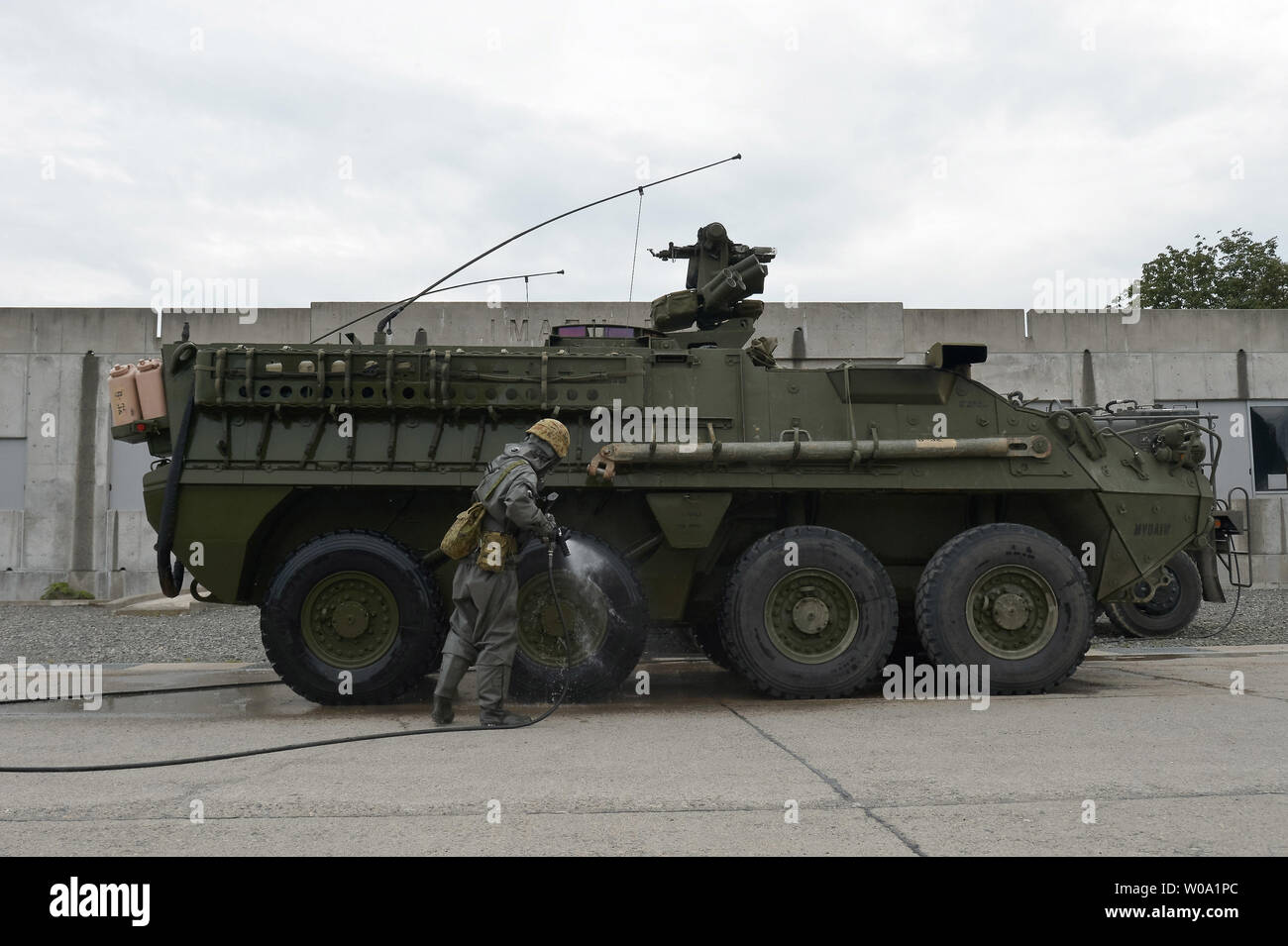 Seld defense hi-res stock photography and images - Alamy