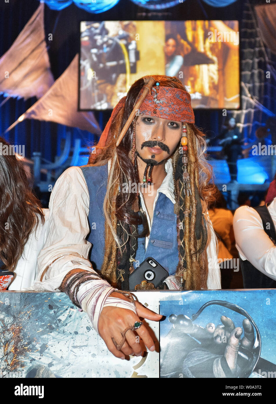 Japanese fans wear costumes during the Japan premiere for the film ...