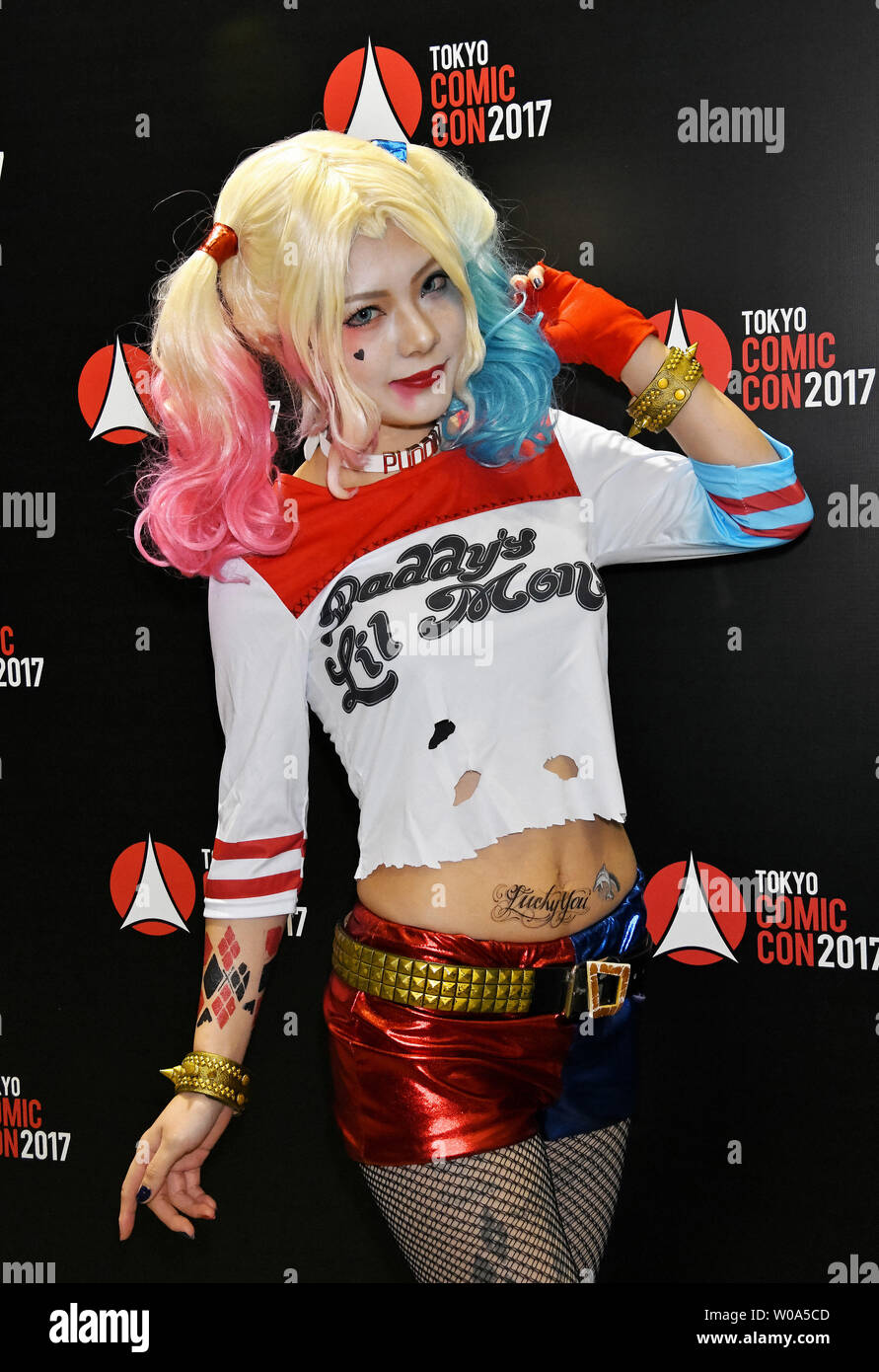 Cosplayer poses for camera at the Tokyo Comic Con 2017 in Chiba ...