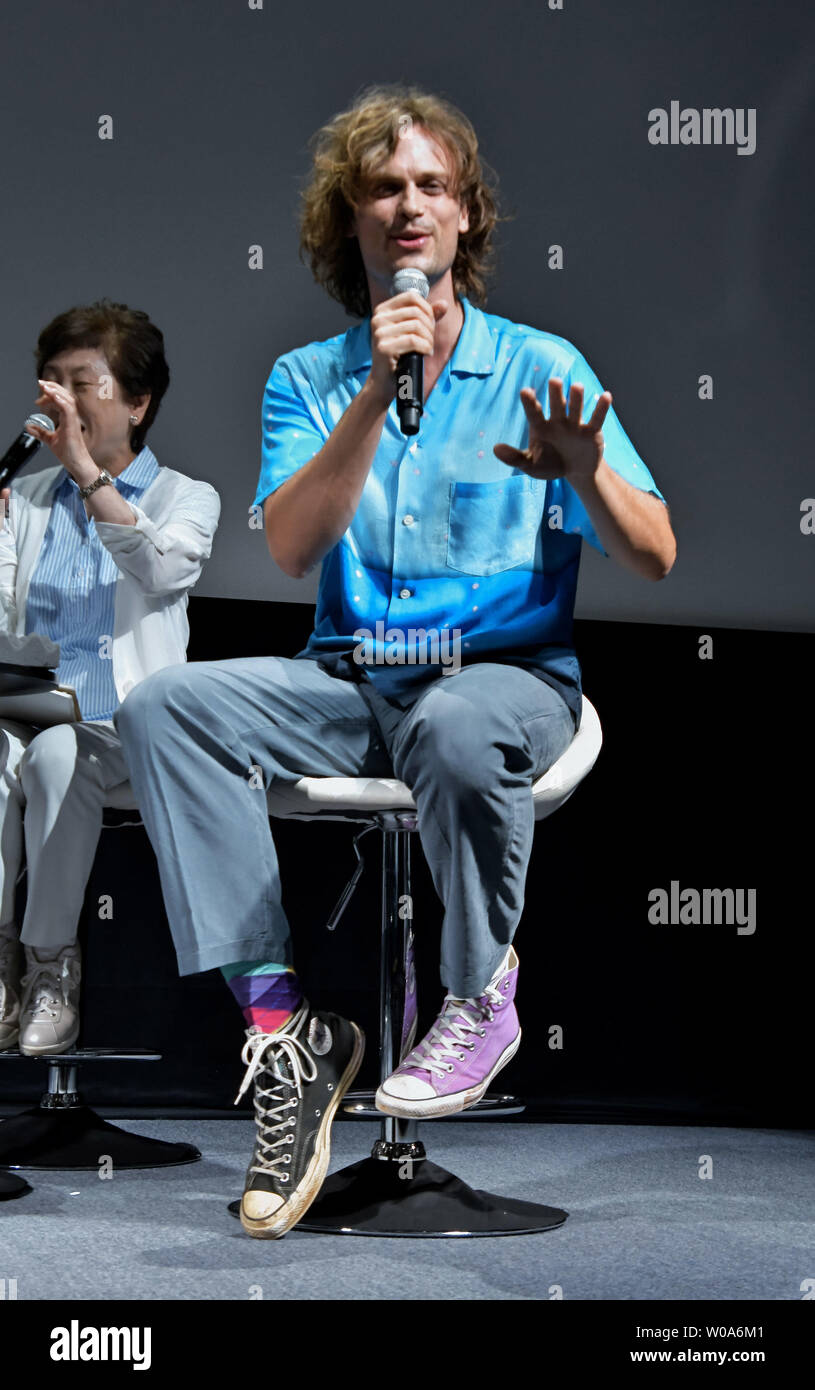 Actor Matthew Gray Gubler attends the meet and greet for the TV drama ...