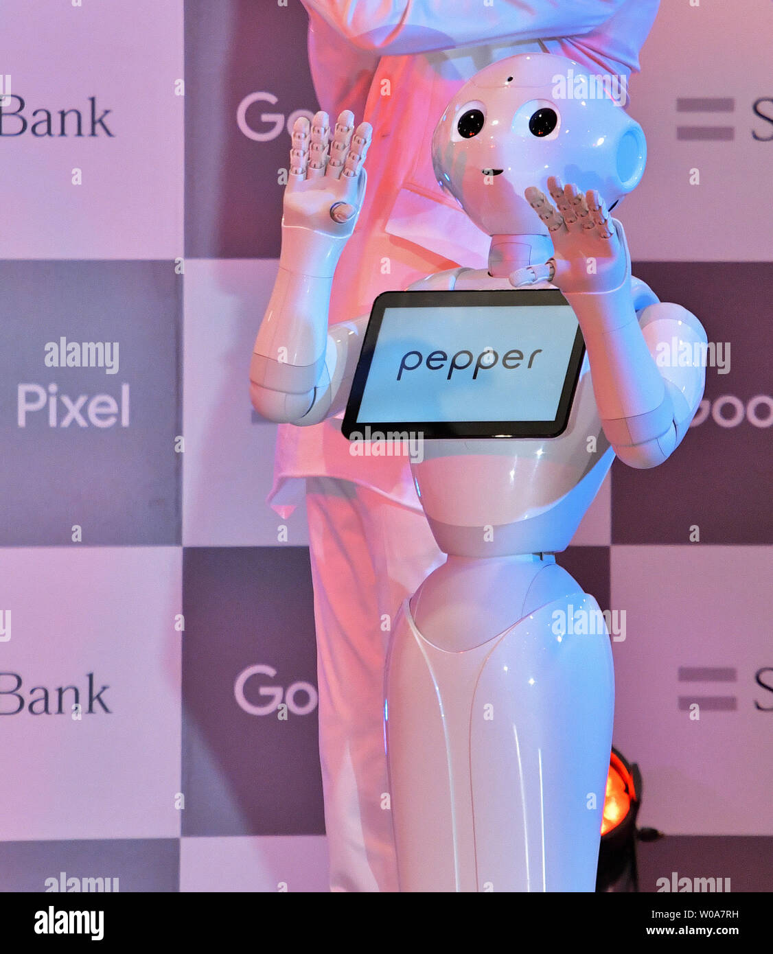 Semi humanoid robot hi-res stock photography and images - Alamy