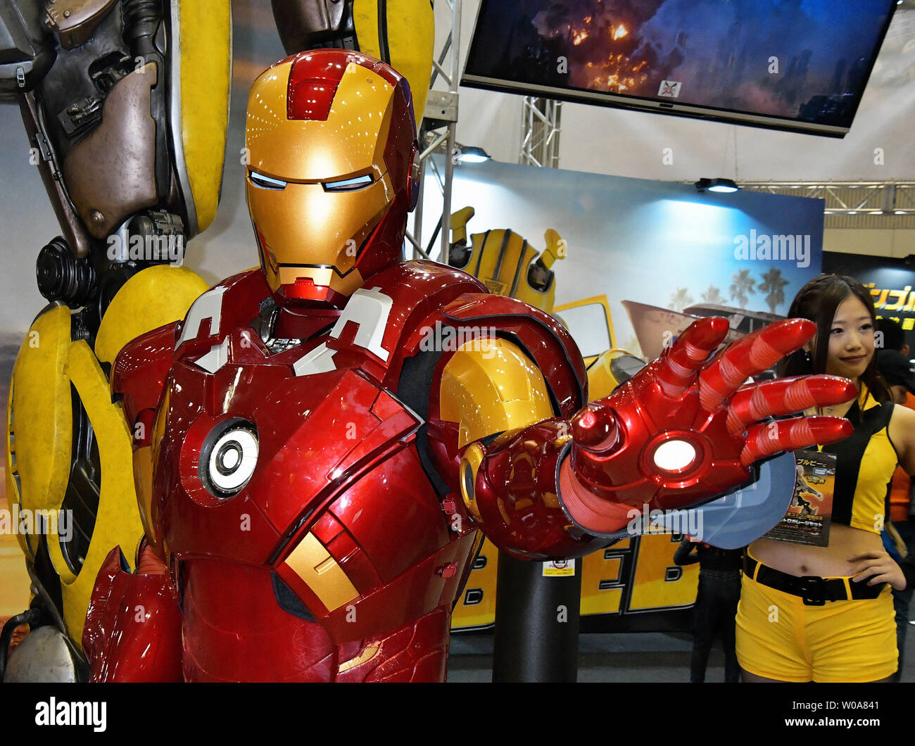Cosplayers pose for camera at the Tokyo Comic Con 2018 in Chiba ...