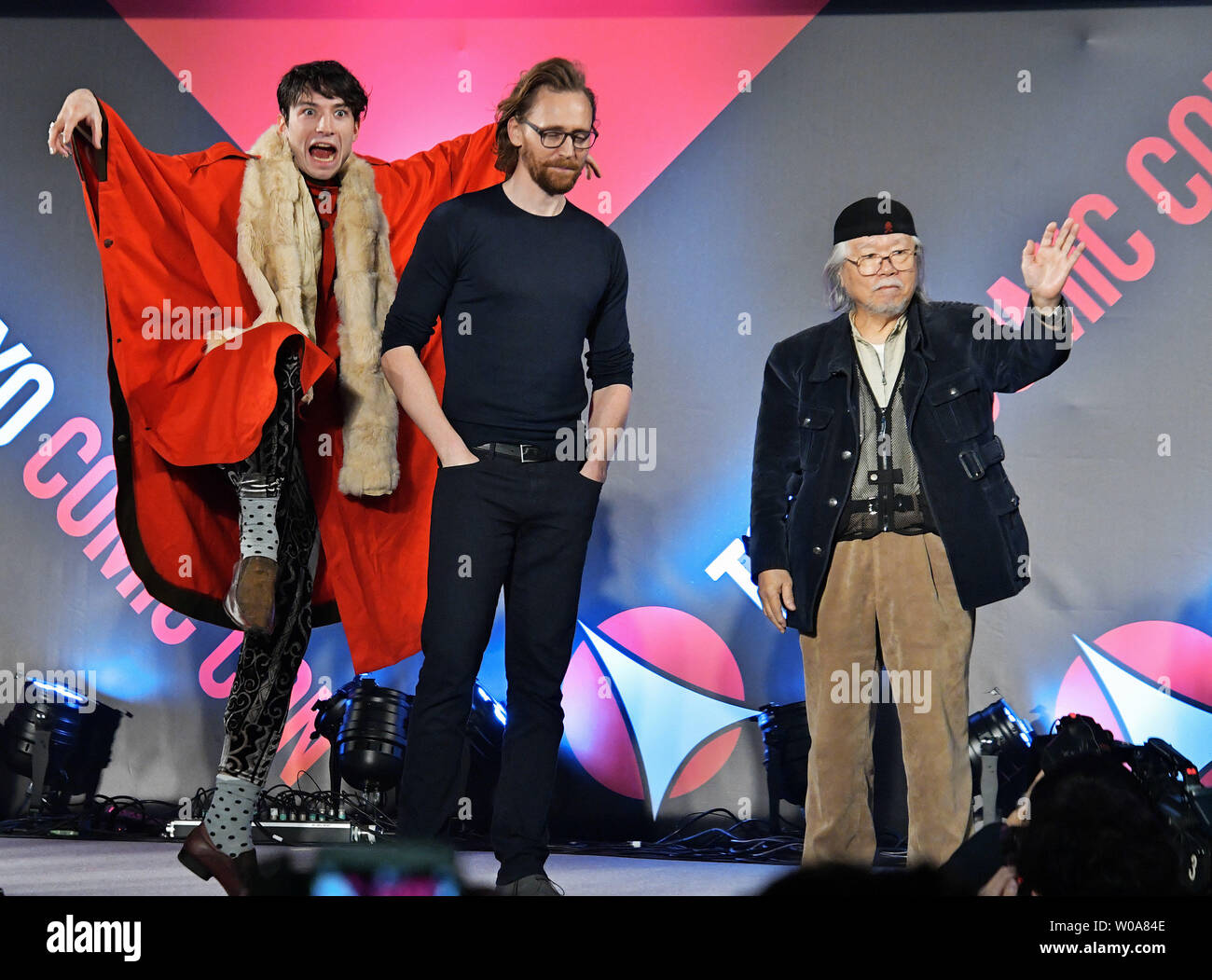 Ezra Miller And Tom Hiddleston
