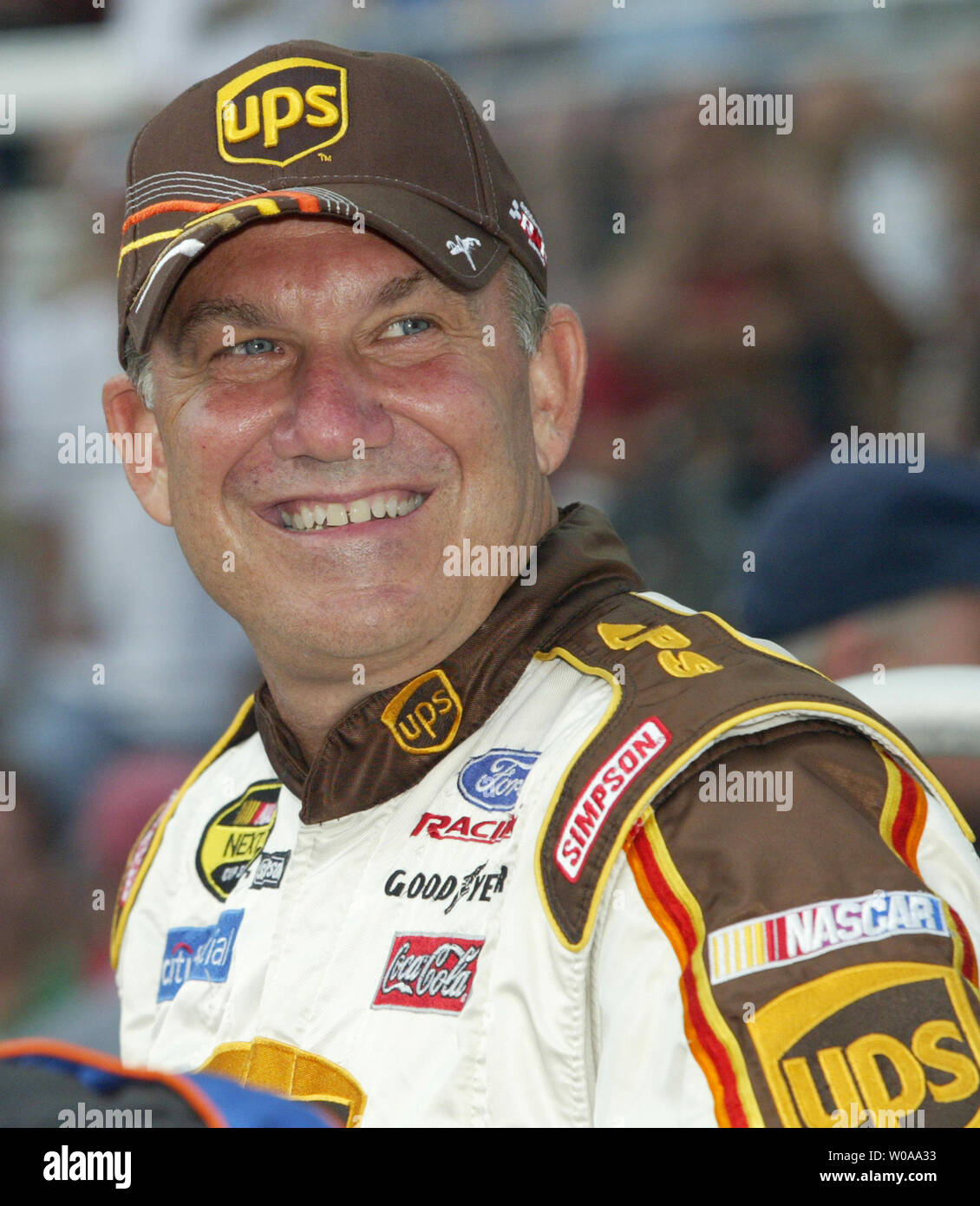 Nascar race bristol hi-res stock photography and images - Alamy
